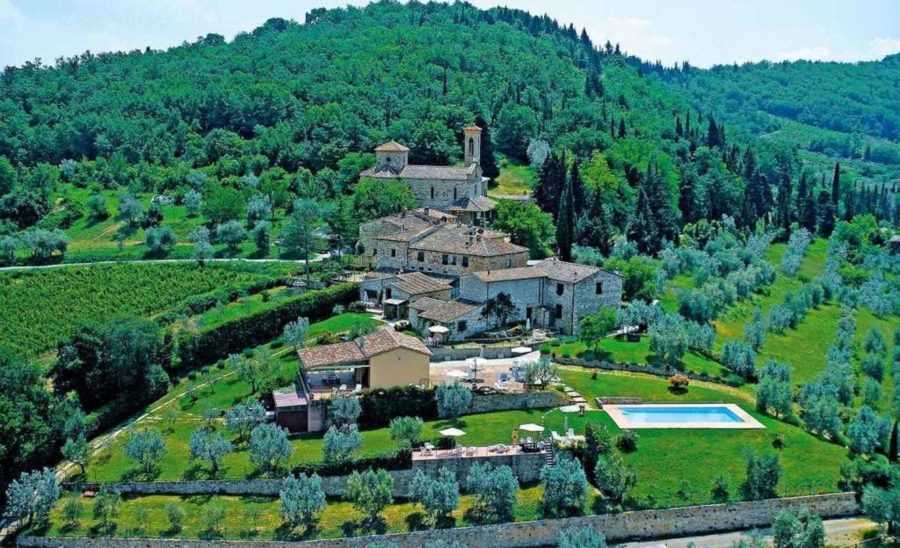EXPERIENCE THE COUNTRYSIDE OF ITALY AT THESE 5 QUAINT FARM STAYS - TPM