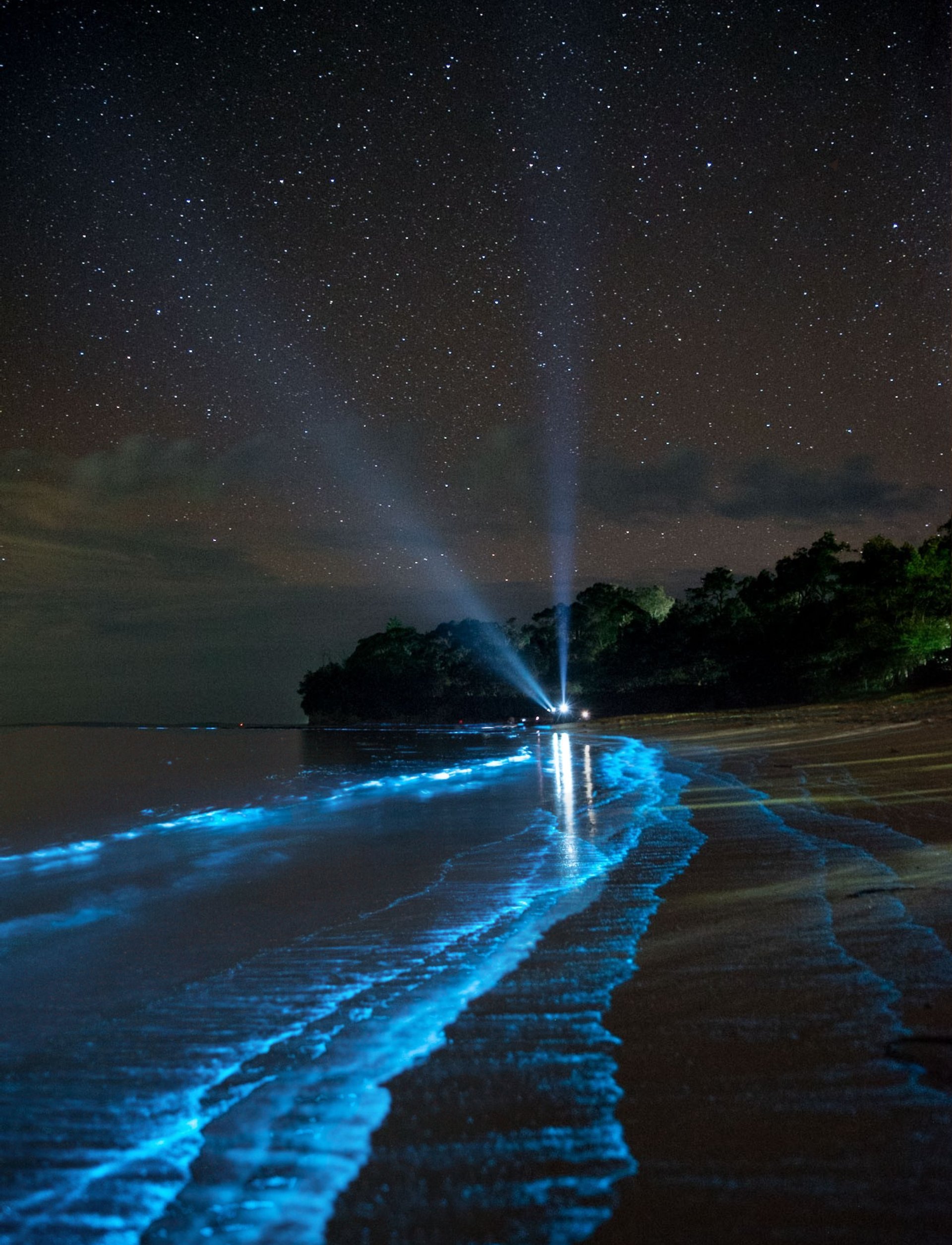 7 ASTOUNDING NATURAL PHENOMENA IN THE WORLD WORTH WITNESSING - TPM