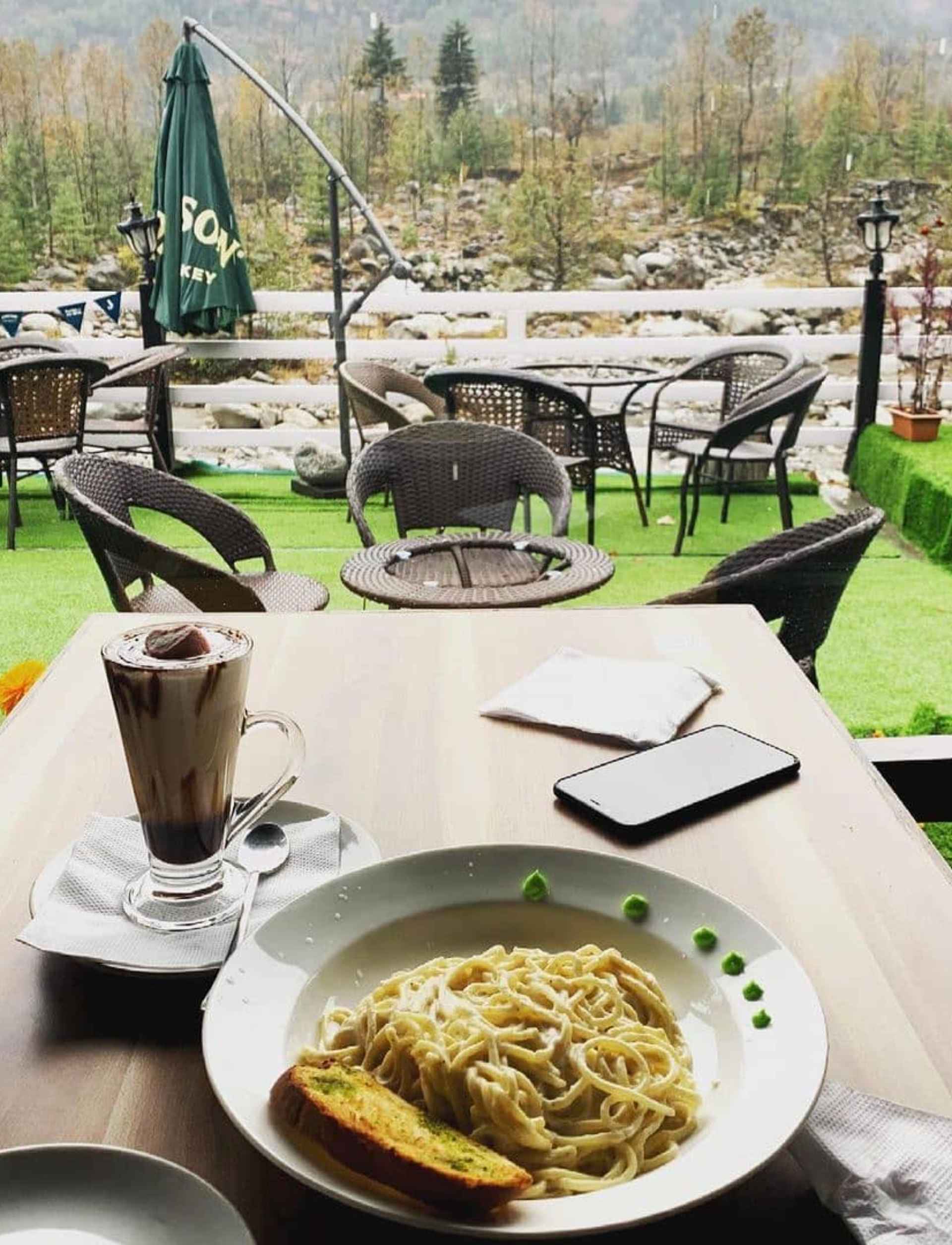 6 CAFES IN HIMACHAL THAT NEED TO BE ON YOUR NEXT WORKATION ITINERARY TO ...