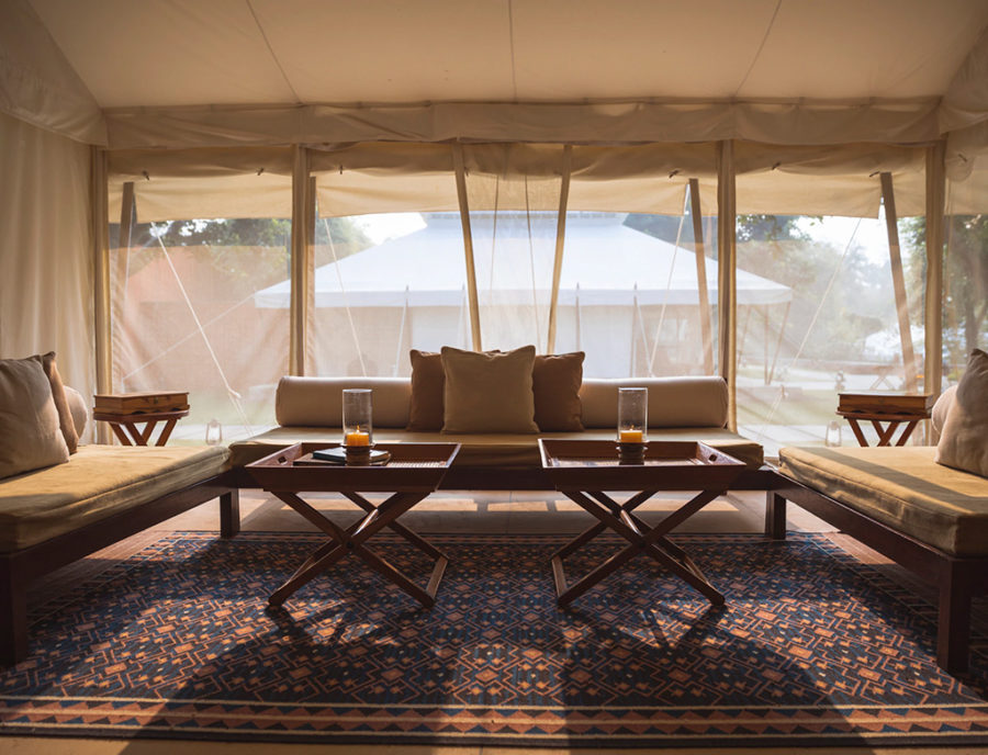 5 LUXURIOUS GLAMPING TENTS AROUND THE WORLD