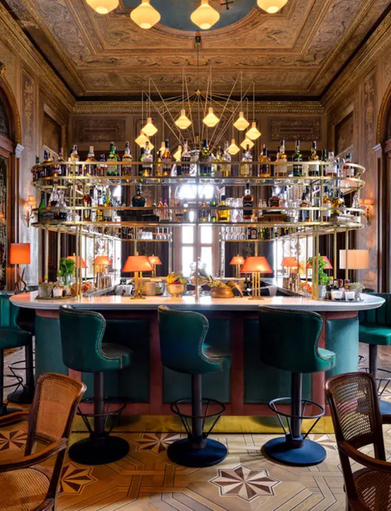 LUXURIOUS PRIVATE CLUBS IN SINGAPORE