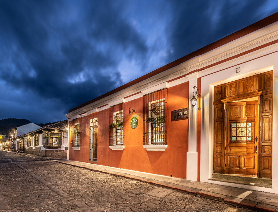 Starbucks - The 7 Most Beautiful Starbucks Locations