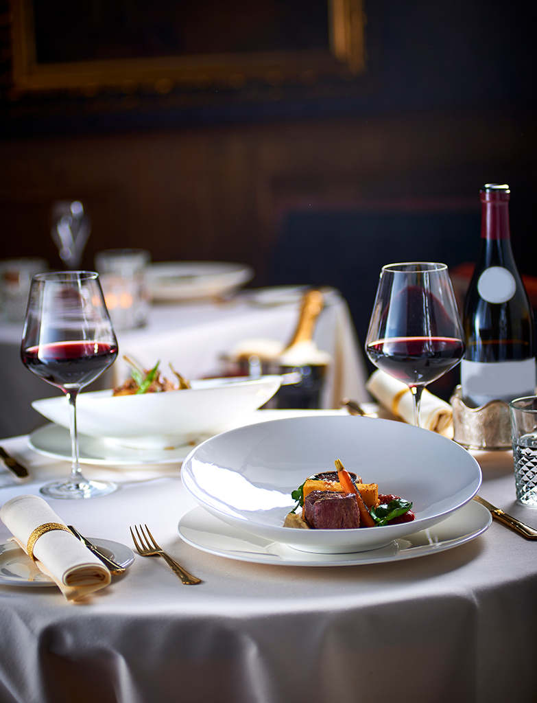 5 FINEST OF DINING-ROOMS TO SAVOUR EXCEPTIONAL DINNER - TPM