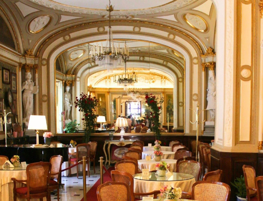 Step Into These 5 Historic Cafes For A Bridgerton-Inspired Afternoon ...