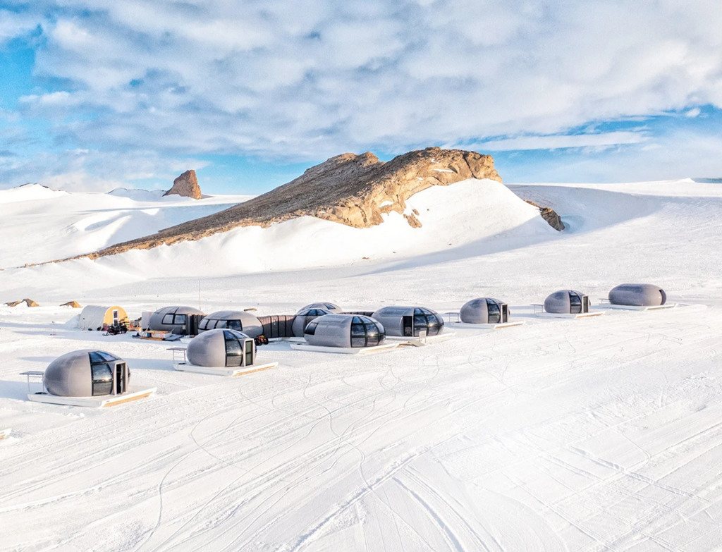 Explore what it’s like to take ultra-lavish $80,000 trip to Antarctica